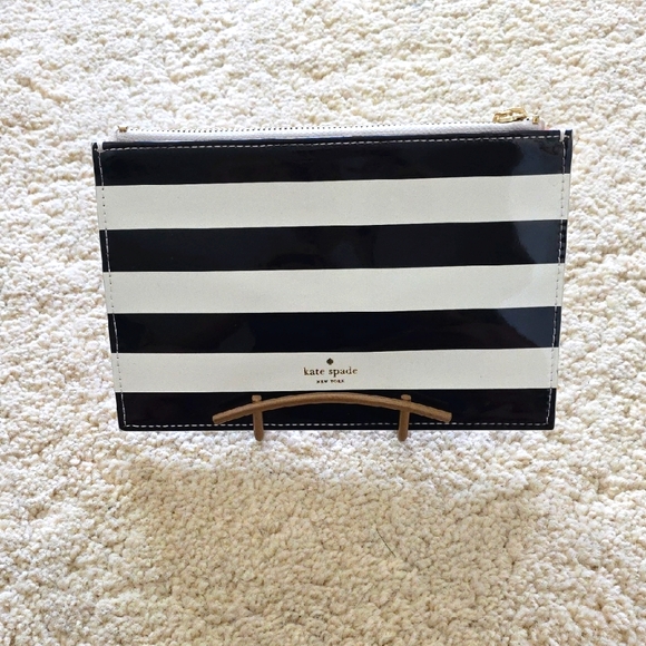 kate spade | Bags | Like New Kate Spade Bold Black And White Striped ...